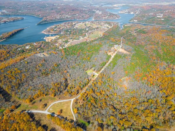 Woodlands On The Lake, , MO Homes for Sale and Real Estate - Trophy ...