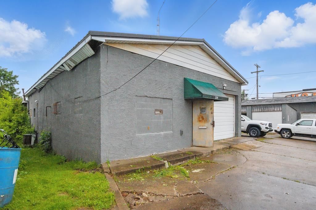 229 N 233-237 Mulberry St., Mansfield, OH 44902 | MLS ID 9067161 ...