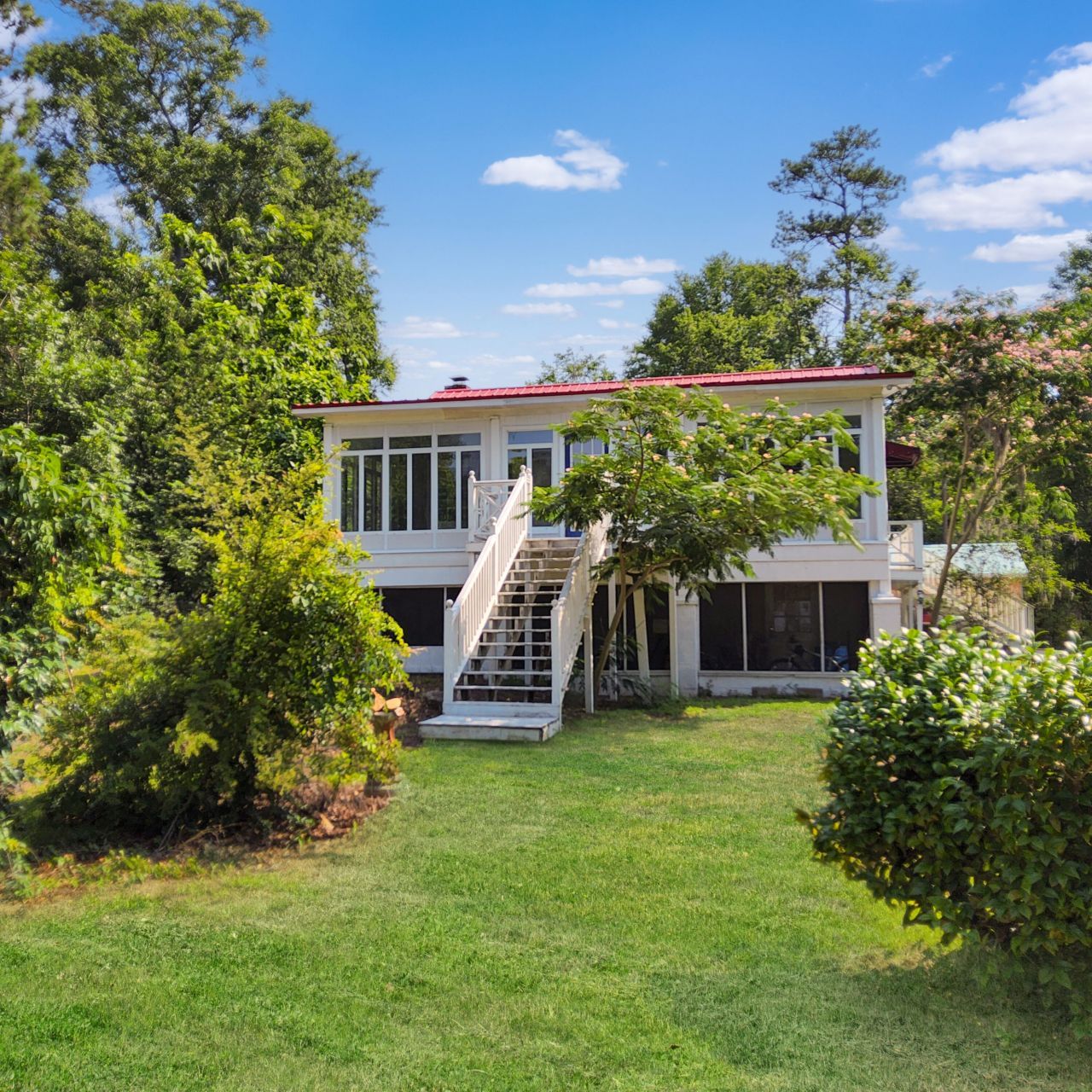 1201 Crescent Drive, Summerton, SC 29148 | MLS ID 25015462 - Carolina One Real Estate