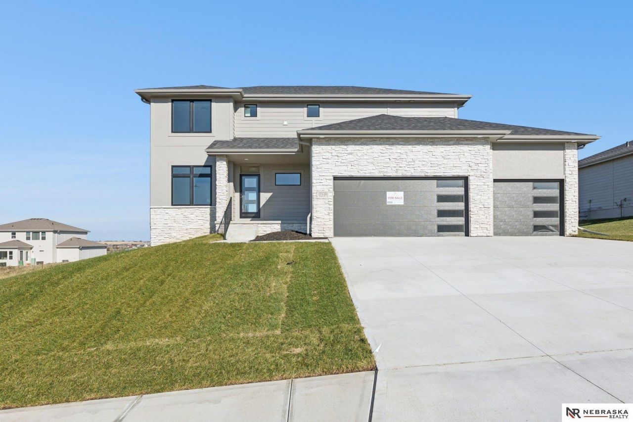 17110 Cora Street, Bennington, NE 68007 | MLS ID 22518241 - NP Dodge ...