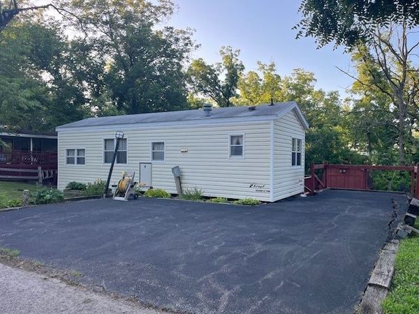 Woodsmoke Ranch, Seneca, IL Homes for Sale and Real Estate - Baird & Warner