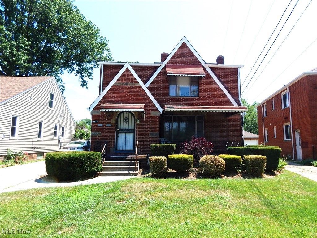 3211 Warren Road , Cleveland, OH 44111 | MLS ID 5137672 - Cutler Real ...