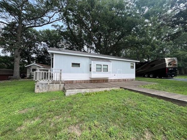 Woodsmoke Ranch, Seneca, IL Homes for Sale and Real Estate - Baird & Warner