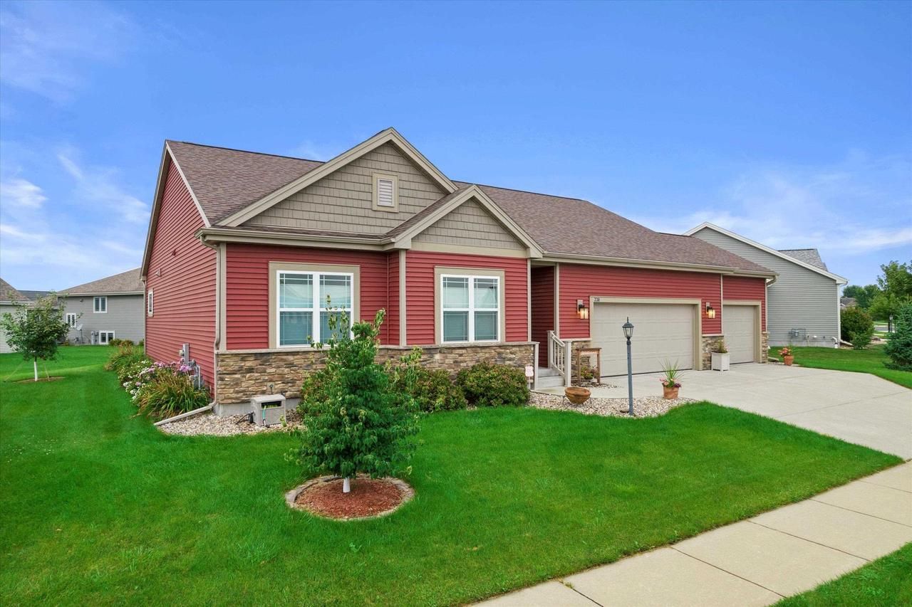 338 Bella Way, Sun Prairie, WI 53590 | MLS ID 2006447 - Stark Company Realtors