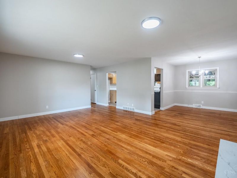 202 Loretta Drive, Middletown, OH 45044 | MLS ID 1853208 - Cutler Real ...