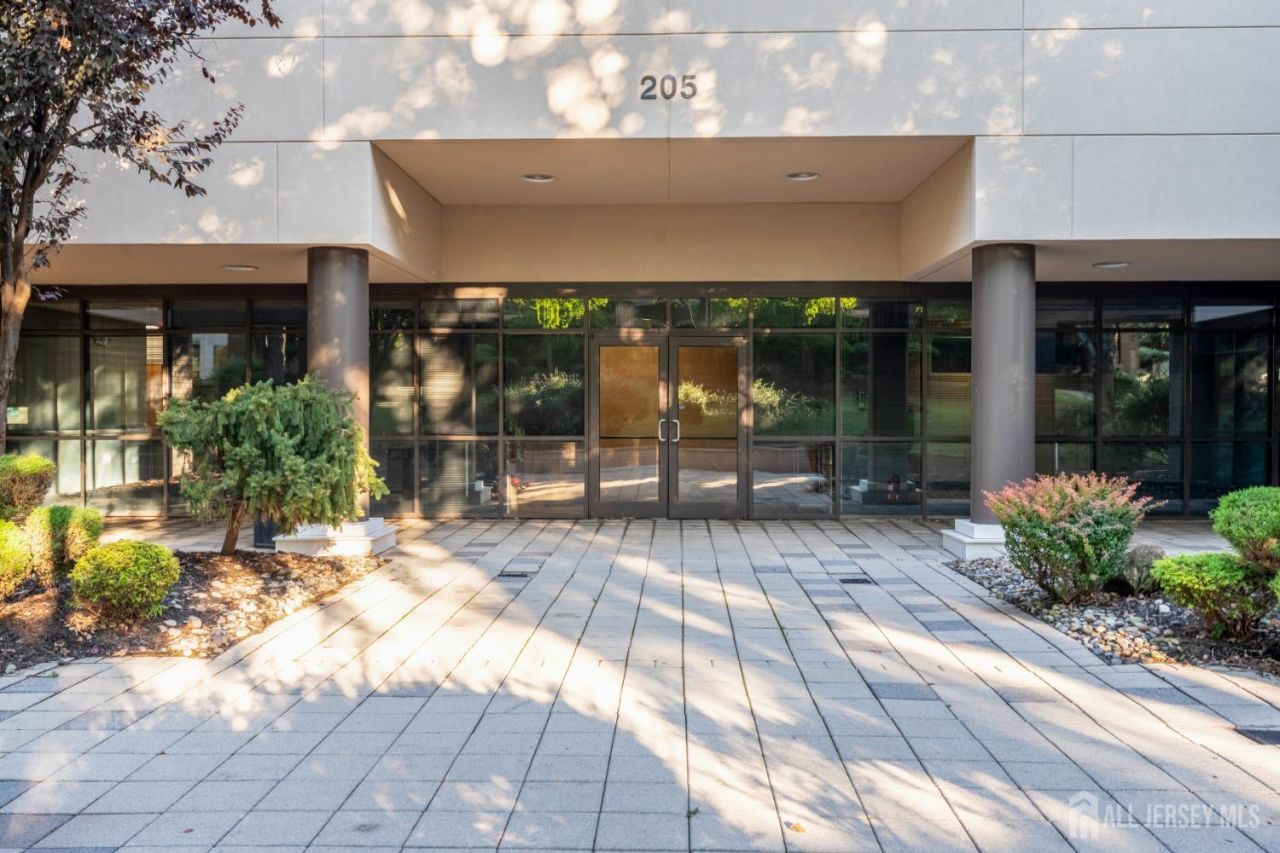 2 Ethel Road , Edison, NJ 08817 | MLS ID 2603882R - Hallmark Realtors