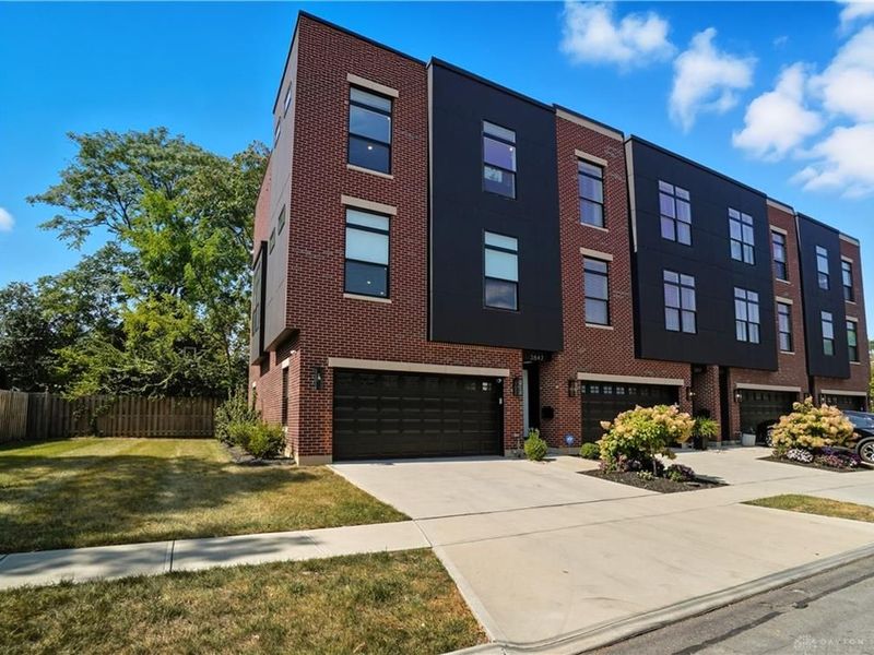3847 Drake Avenue, Cincinnati, OH 45209 | MLS ID 944218 - Cutler Real ...