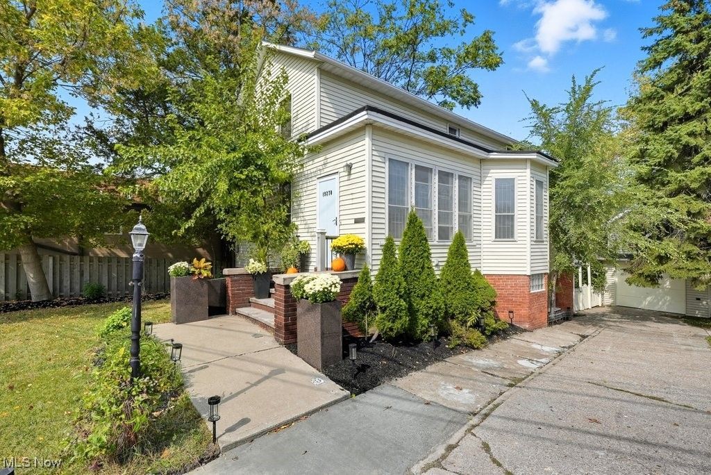 19270 Lorain Road, Fairview Park, OH 44126 | MLS ID 5157661 - Tanner ...