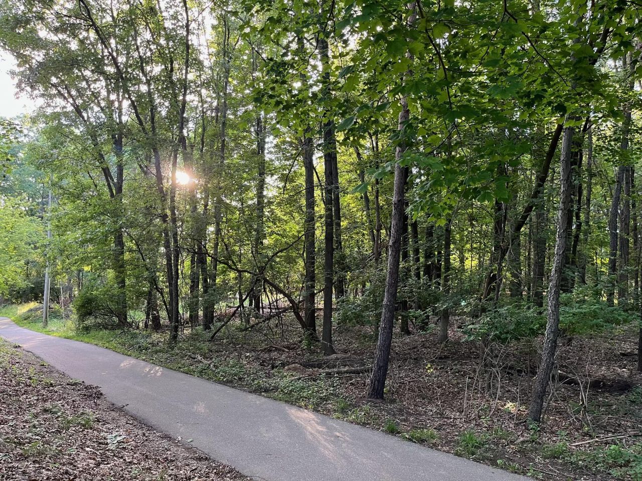 6761 Burton Street Se, Grand Rapids, MI 49546 | MLS ID 25057003 - Key ...