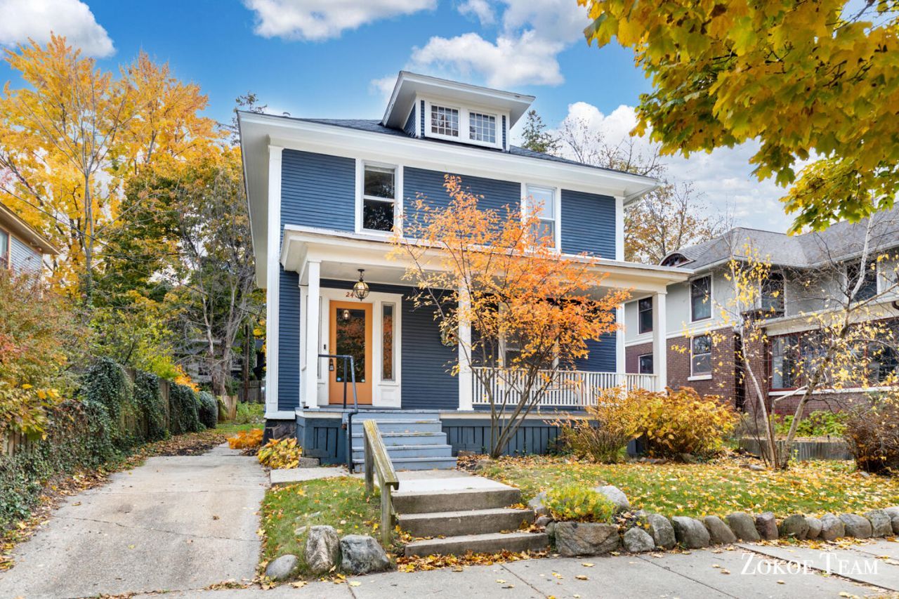 240 Calkins Avenue Se, Grand Rapids, MI 49506 | MLS ID 25057071 - Key ...