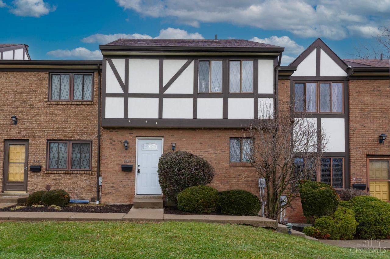 9528 Haddington Court, Unit 175, Colerain Township, OH 45251 | MLS ID ...