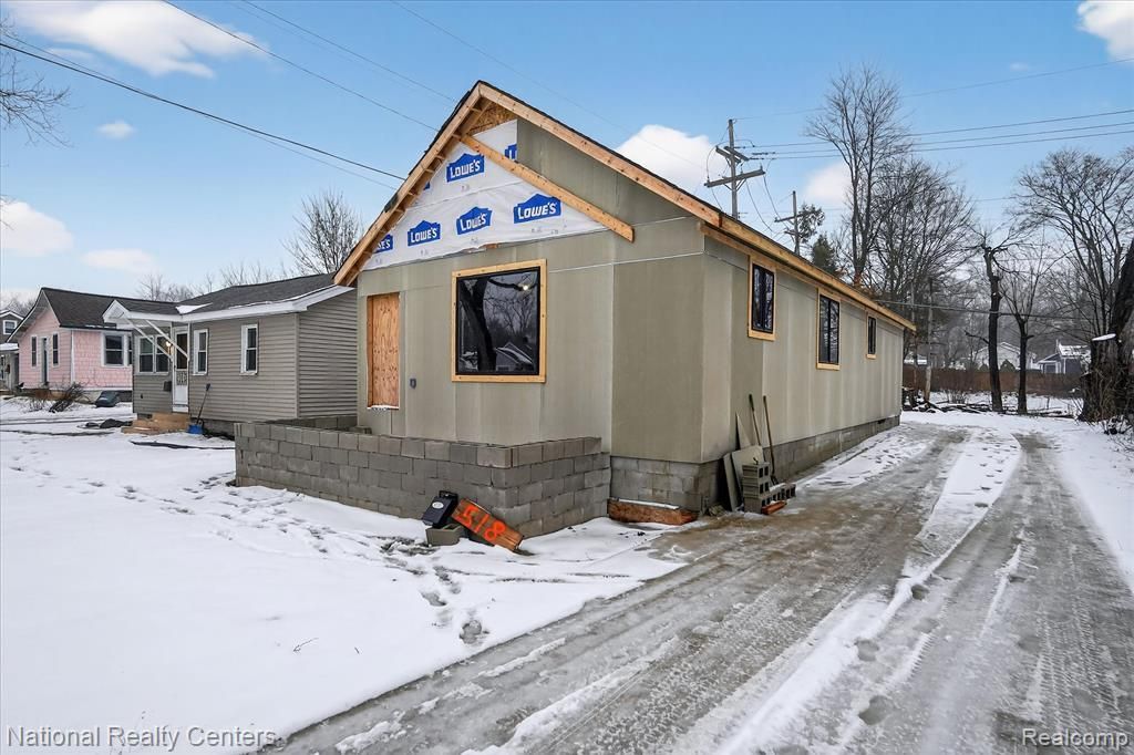 518 Elizabeth Street, Milford Vlg, MI 48381 | MLS ID 20261000943 - Key ...