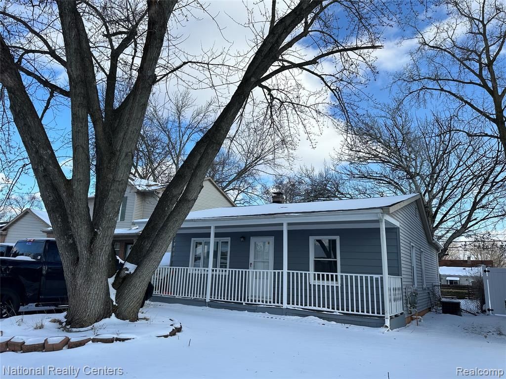 22760 Purdue Avenue, Farmington Hills, MI 48336 | MLS ID 20261004429 ...