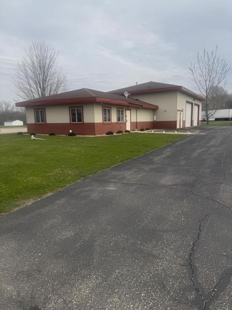 220 River Birch Court, Deerfield, WI 53531 | MLS ID 2024419 - Stark ...