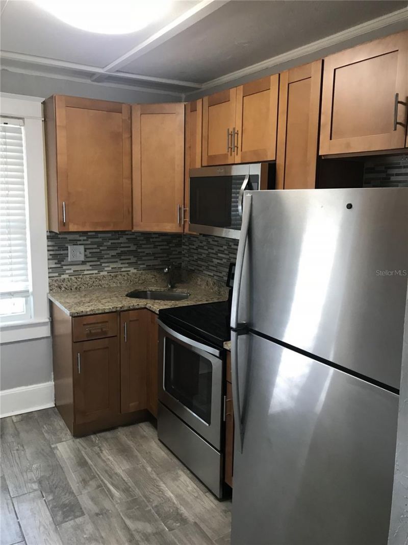 1952 Morrill Street , Unit B, Sarasota, FL 34236 | MLS ID A4695160 ...