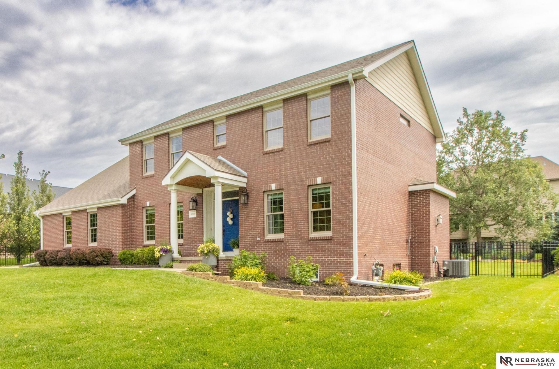 6808 Ridge Road, Lincoln, NE 68512 | MLS ID 22616982 - NP Dodge Real Estate