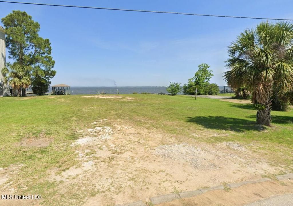 633 SANDY HOOK DRIVE , PASS CHRISTIAN, MS 39571 | latter-blum.com | MLS ...