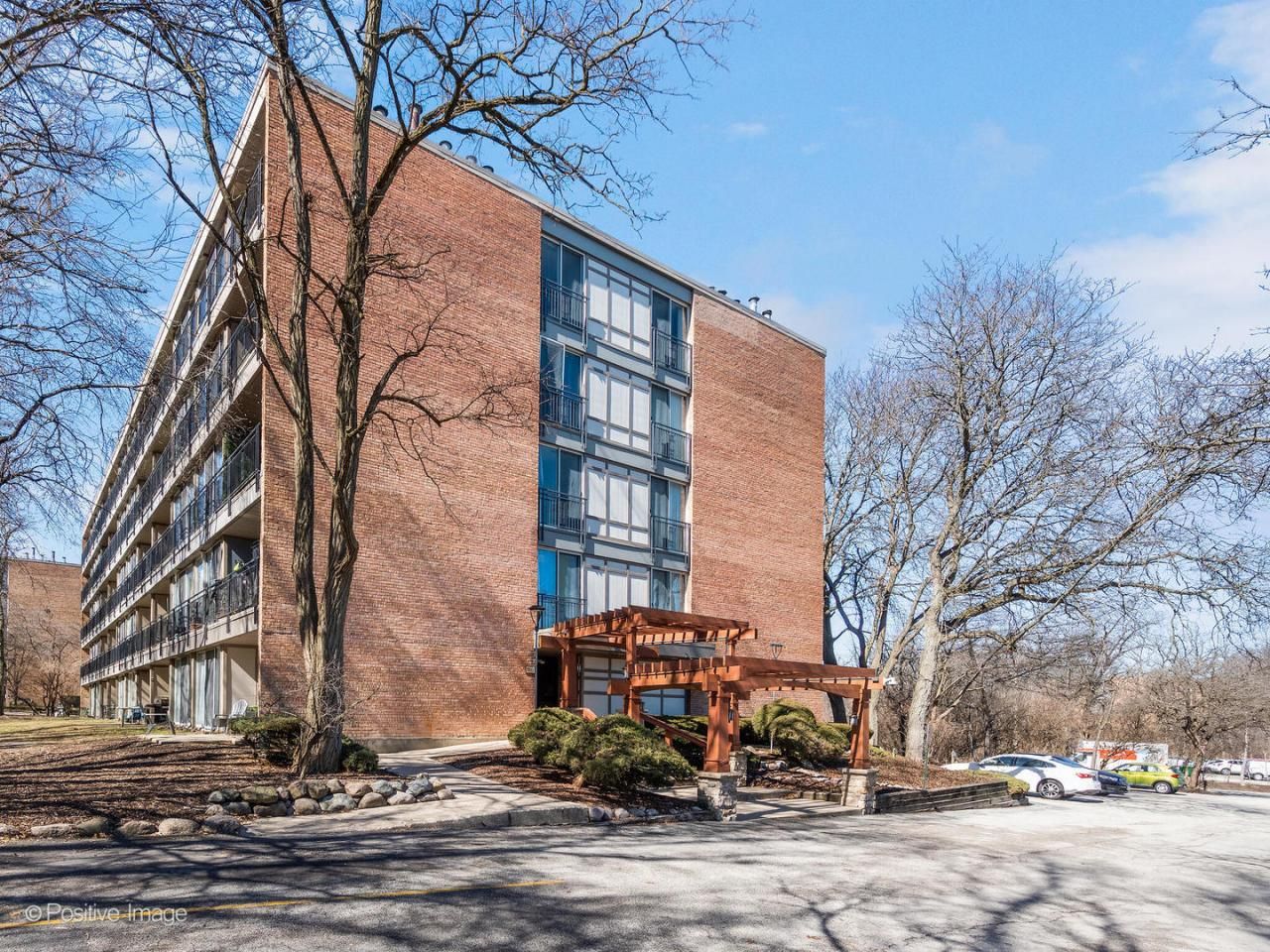 5810 OAKWOOD DRIVE , UNIT 1B, LISLE, IL 60532 | bairdwarner.com | MLS ...