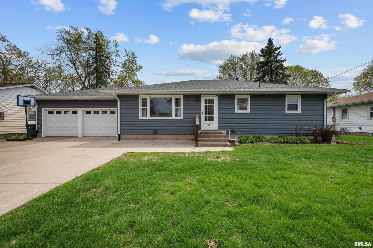 618 E CHESTNUT STREET, GENESEO, IL 61254 | ruhlhomes.com | MLS ID QC4262671