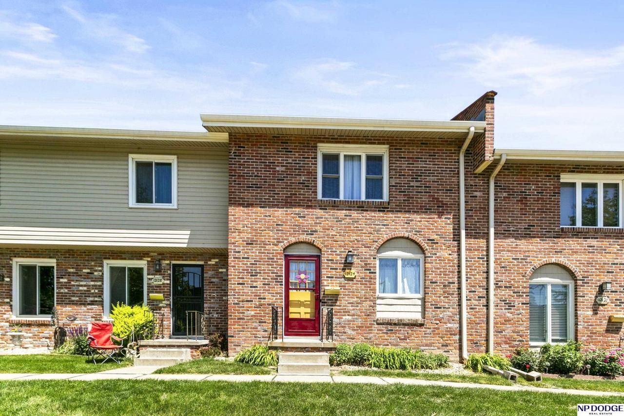 12124 BURT STREET , OMAHA, NE 68154 | npdodge.com | MLS ID 22512880