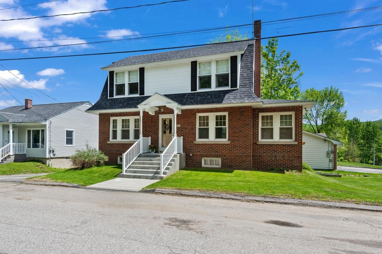 474 SECOND AVENUE, BERLIN, NH 03570 | badgerpeabodysmith.com | MLS ID ...