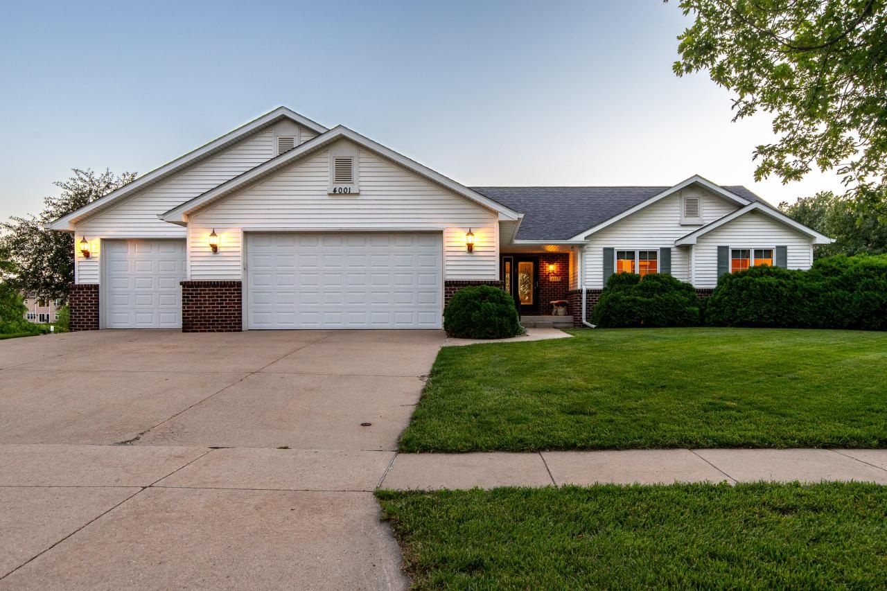 4001 WEMBLEY AVENUE, AMES, IA 50010 | hunzikerrealty.com | MLS ID 67812