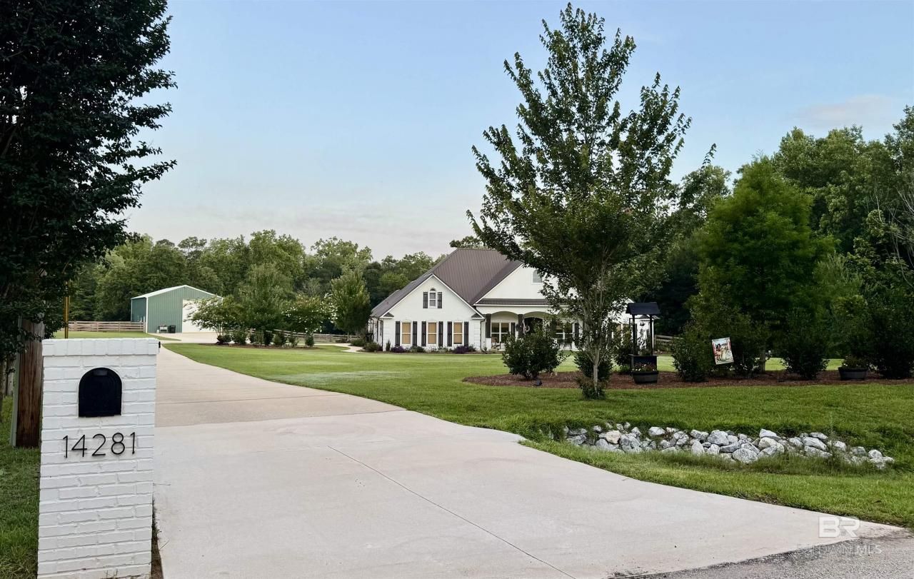 14281 TIMBER RIDGE DRIVE, LOXLEY, AL 36551 | gobellator.com | MLS ID 381286
