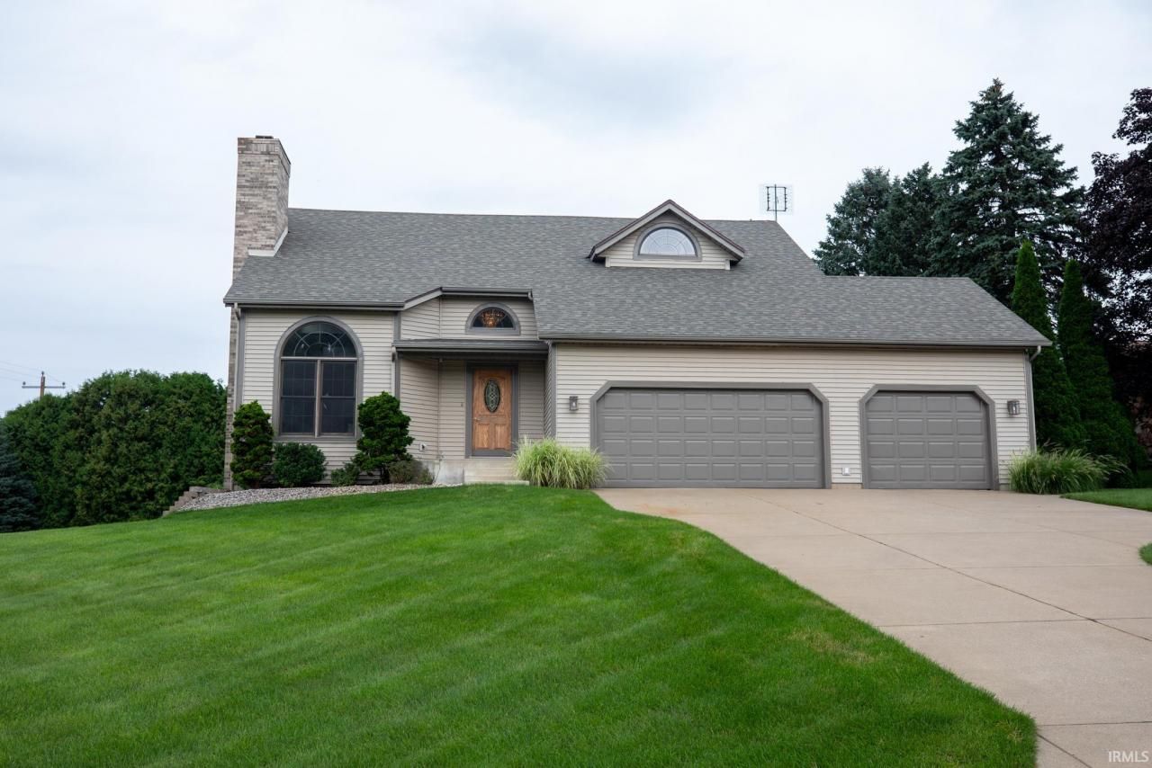 17979 WILLIAMSBURG DRIVE, GRANGER, IN 46530 | cressyeverett.com | MLS ...