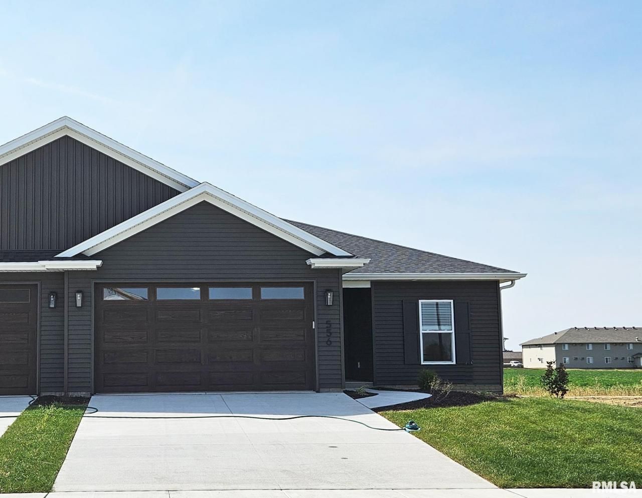 556 N 3RD AVENUE, ELDRIDGE, IA 52748 | ruhlhomes.com | MLS ID QC4260509