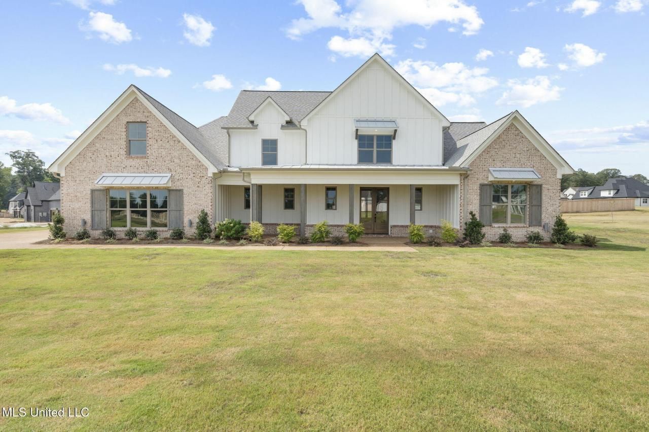 5299 RESERVE WAY, HERNANDO, MS 38632 | crye-leike.com | MLS ID 4116995