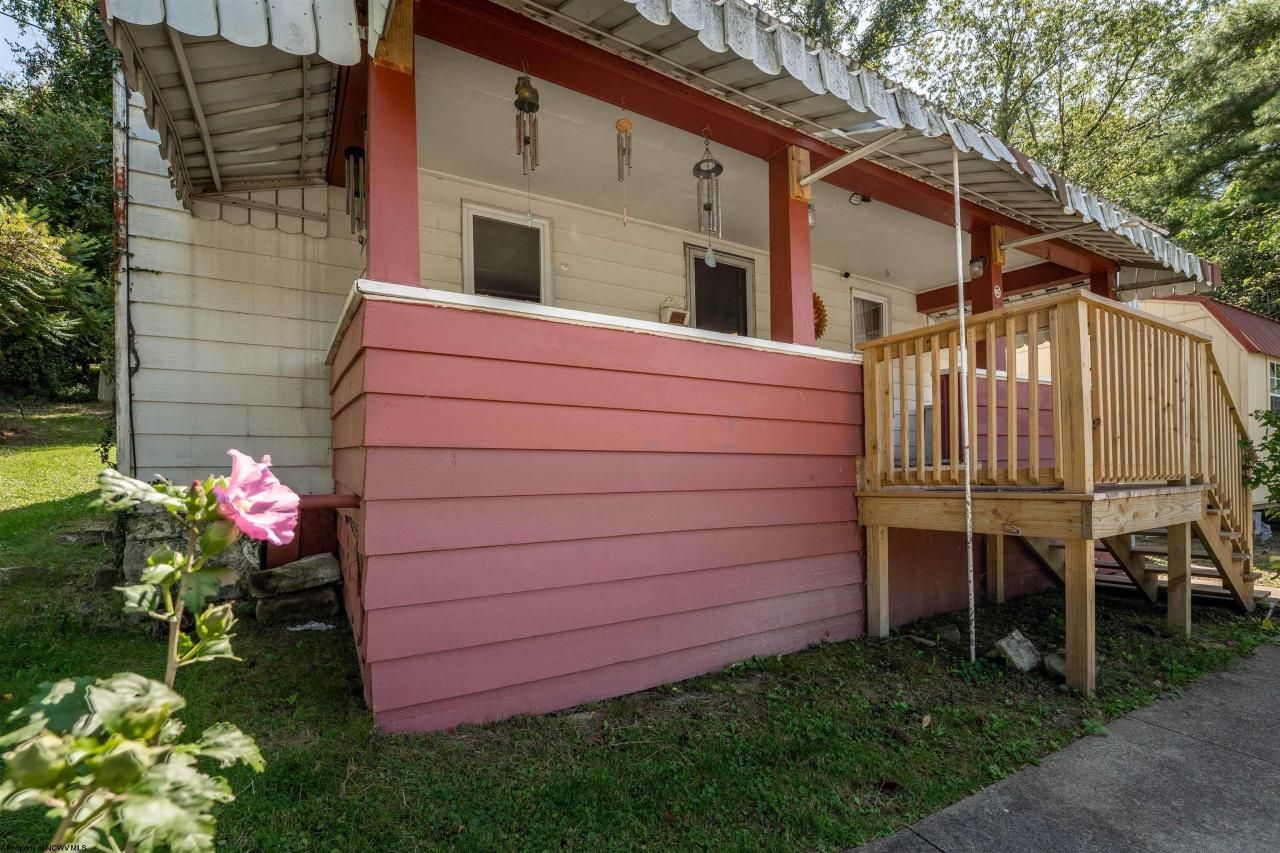 | oldcolony.com | MLS ID 10161525