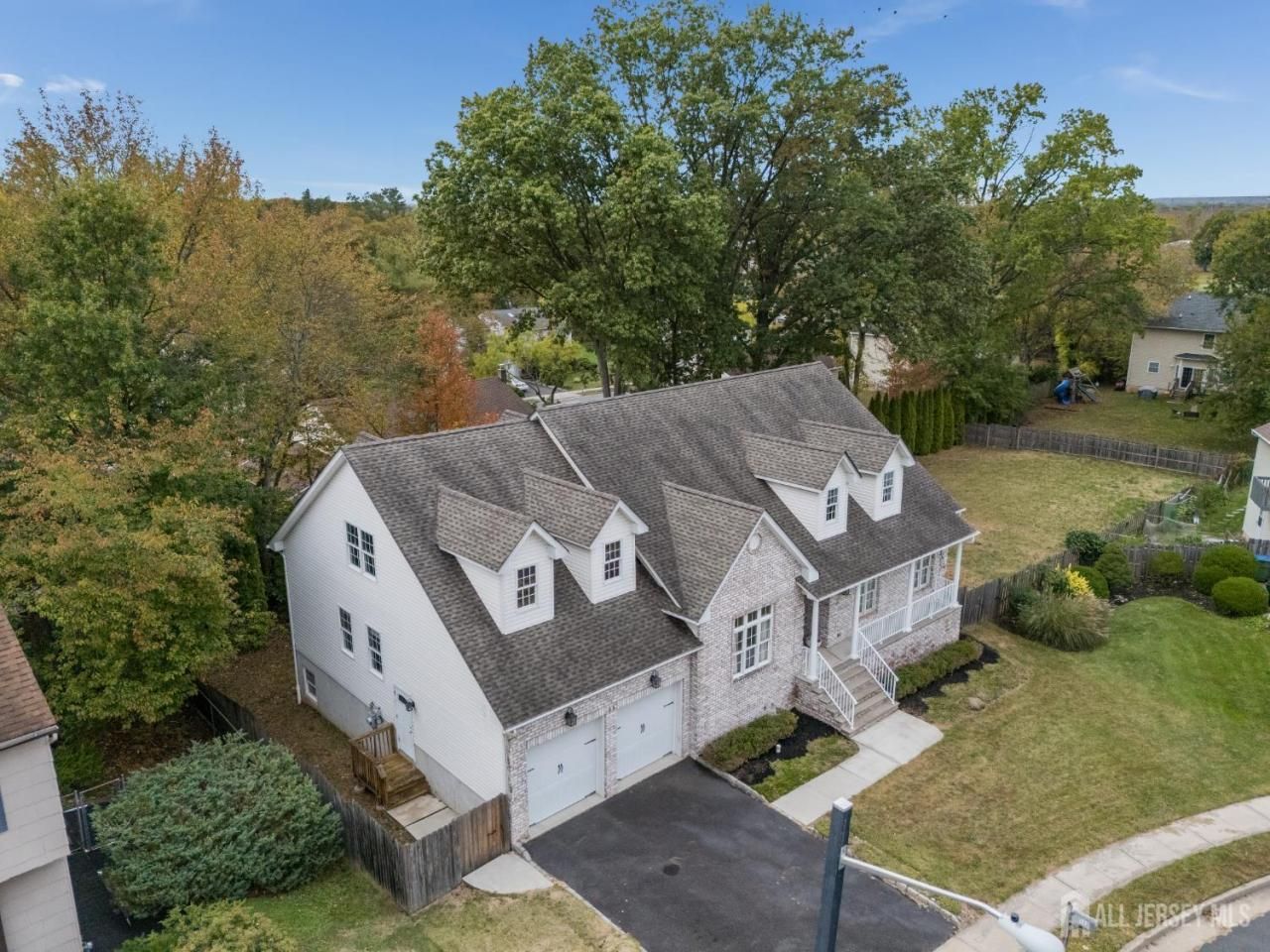 9-A WAKEFIELD DRIVE, EDISON, NJ 08820 | hallmarkrealtors.com | MLS ID ...