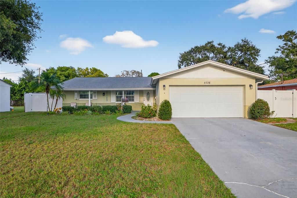 4926 COLUMBUS WAY S, SAINT PETERSBURG, FL 33712 | watsonrealtycorp.com ...