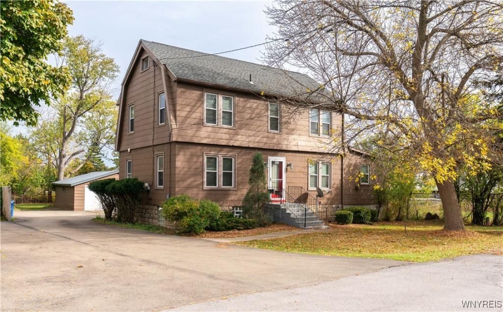 302 S FOREST ROAD , AMHERST, NY 14221 | mjpeterson.com | MLS ID B1644661