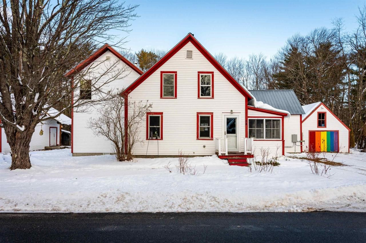 58 SIDETRACK ROAD, CONWAY, NH 03860 | badgerpeabodysmith.com | MLS ID ...